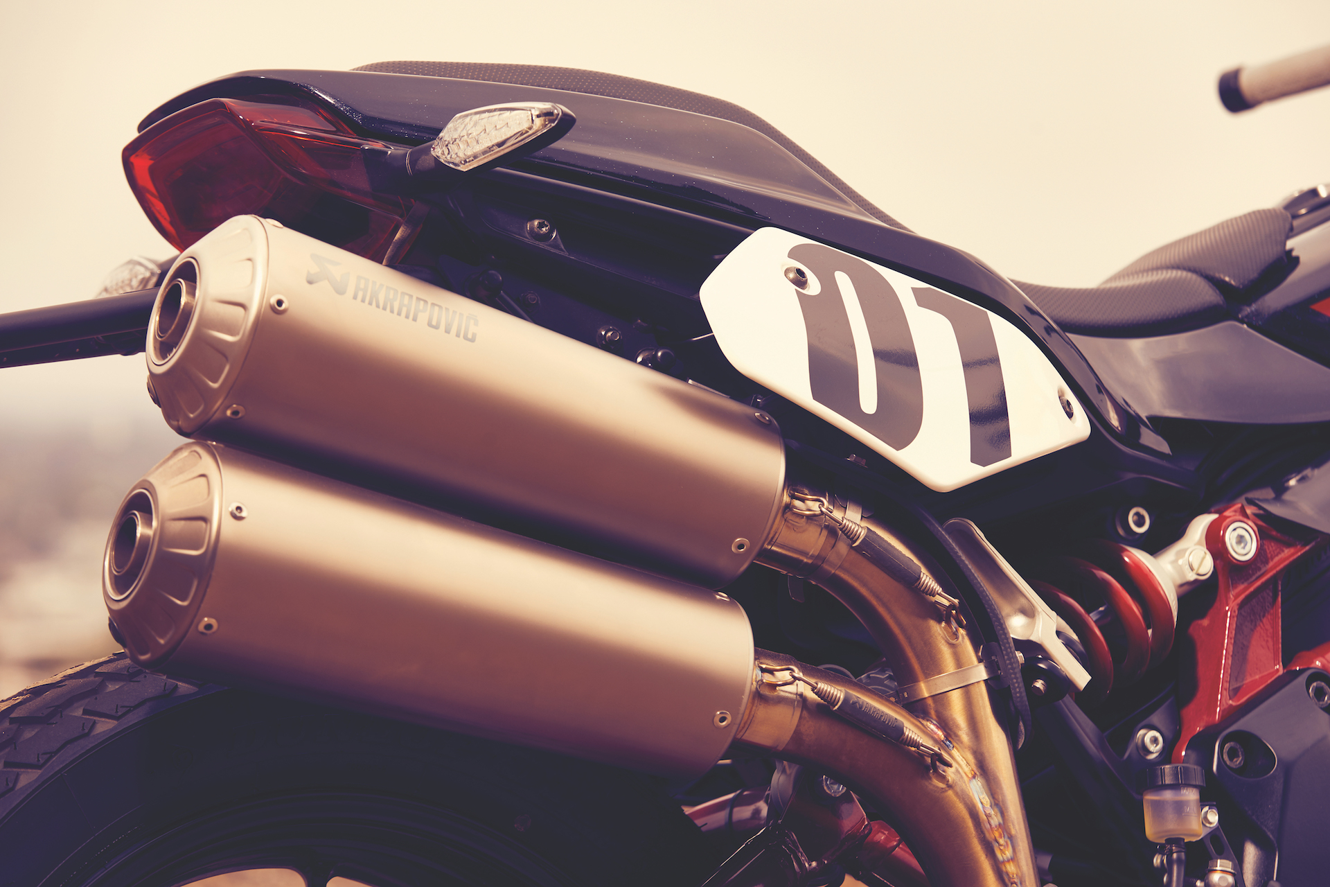 FTR-1200-Tracker-Collection-02 – Dancing the Polka